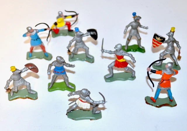 VINTAGE 1960S BRITAINS Herald Medieval Knight Plastic Playset Figures £ ...