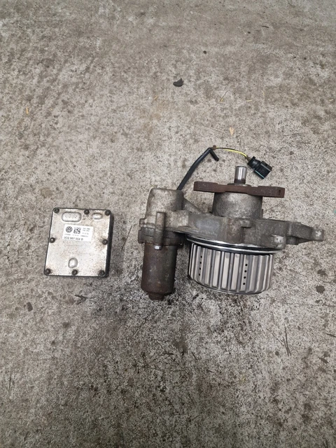VW GOLF R Mk7 Haldex Clutch Pump and Control Unit 0CQ525554C Rear ...