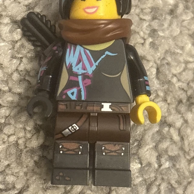 LEGO MINIFIGURE OF Wyldstyle, also known by her real name, Lucy £1.13 ...
