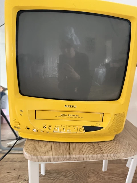 MATSUI TVR180 YELLOW Retro TV VHS Combo – Part Working – Screen OK Spares/Repair £70.00 ...