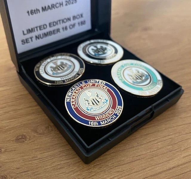 NEWCASTLE UNITED FOOTBALL Club FC Badge L/E Carabao Cup Winners Box Set ...