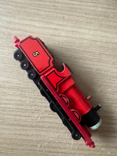 ERTL THOMAS THE Tank Engine & Friends JAMES The Red Engine Diecast ...