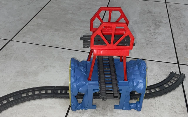 THOMAS & FRIENDS TRACKMASTER TUNNEL / BRIDGE 3 LEVELS With S1 S2 C ...