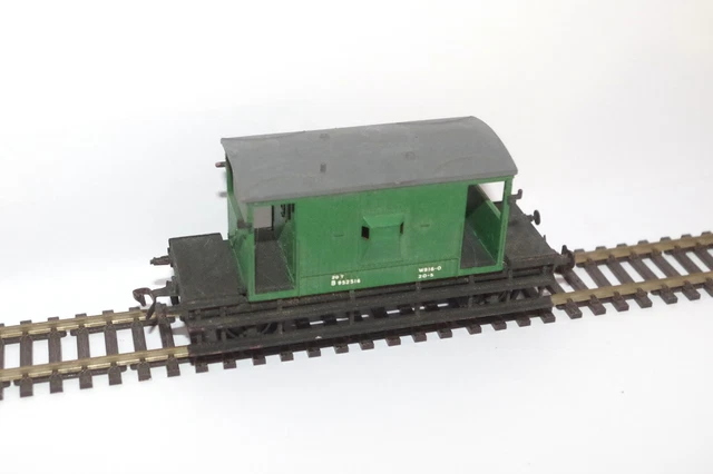 RAILWAY MODEL AIRFIX Kit Built BR 20-ton Brake Van OO HO Gauge Green ...