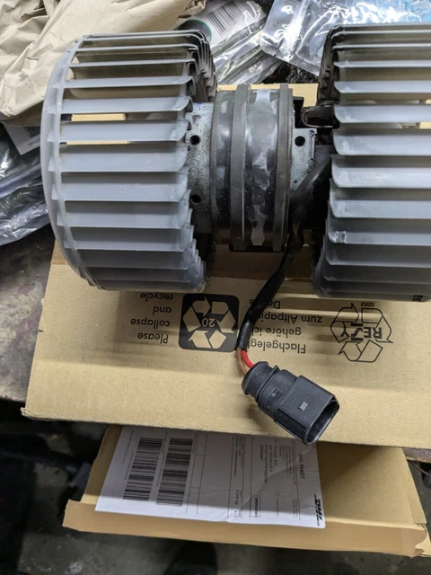 ORIGINAL VW PHAETON 3D1 3D2 3D3 3D4 3D6 3D7 3D8 3D9 Gebläsemotor ...