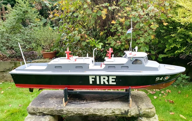 A SUPERB VOSPER Mk2 Raf Crash Tender Rc Model Boat - Vg Build ...