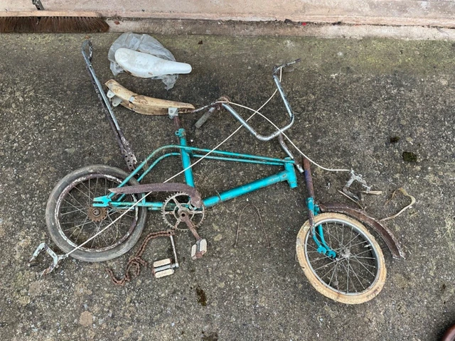 VINTAGE RALEIGH CHOPPER/TOMAHAWK bike barn find. £19.99 - PicClick UK