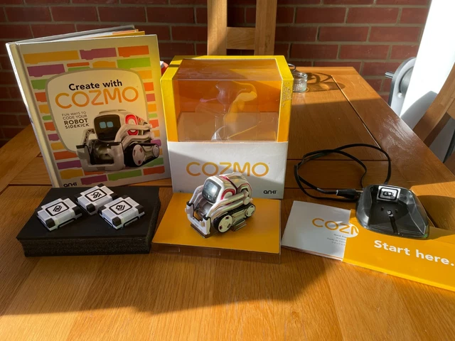 ANKI COZMO ROBOT with Charger, 3 Anki Cubes & "Create with COZMO ...
