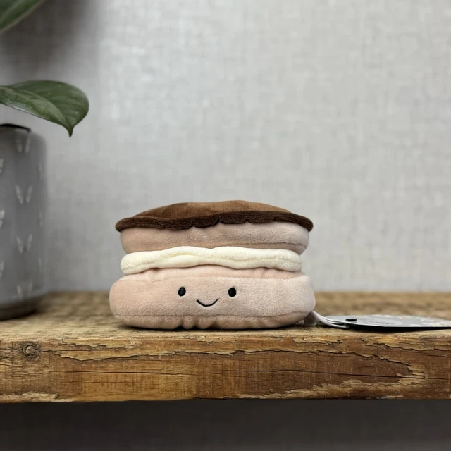 JELLYCAT AMUSEABLE PRETTY Patisserie Eclair - Eclaire Food Pastry Soft ...