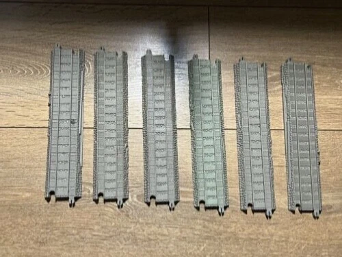 TRACKMASTER STRAIGHT TRACK brown beige Thomas The Tank Engine x6 £8.50 ...