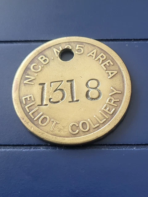 ORIGINAL ELLIOTT COLLIERY Pit Check Welsh Miners Lamp Tally £17.00 ...