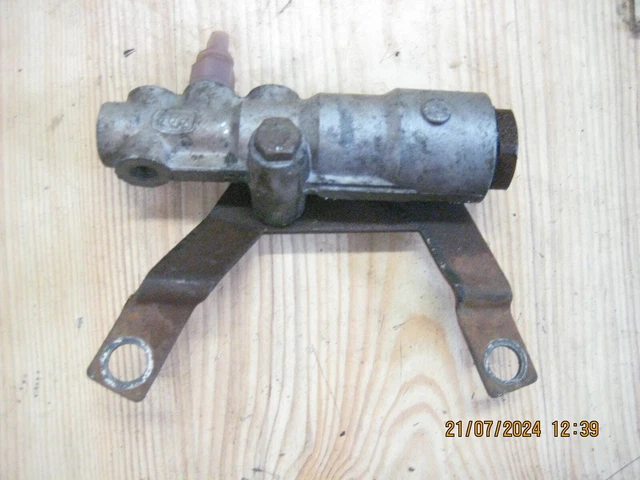 HOLDEN HQ HJ HX HZ WB Brake Proportioning Valve - READ Description $40. ...