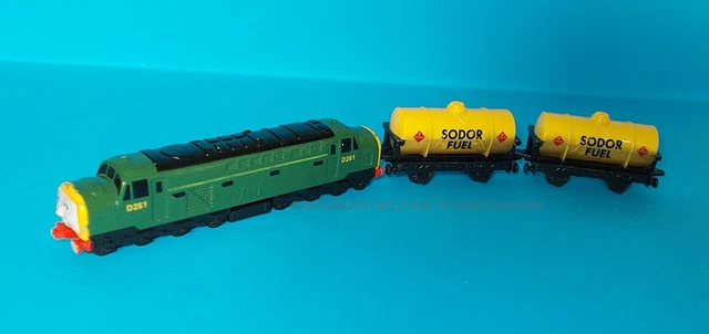 THOMAS THE TANK Engine Vintage Ertl Diesel D261 Sodor Fuel Train Die ...