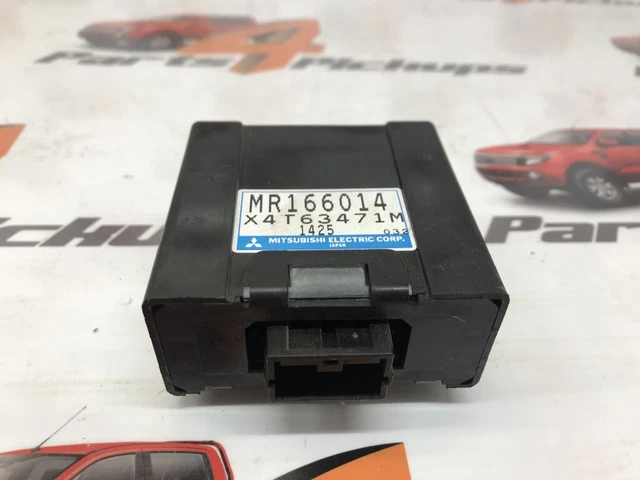 MITSUBISHI L200 K74 Rear Diff Lock Control Module MR166014 1998-2006 £ ...