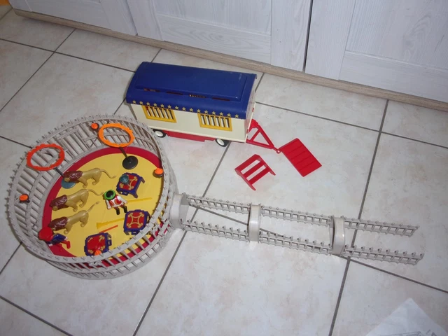 Playmobil 3727 Roulotte Des Fauves Cage Aux Fauves Cirque Romani
