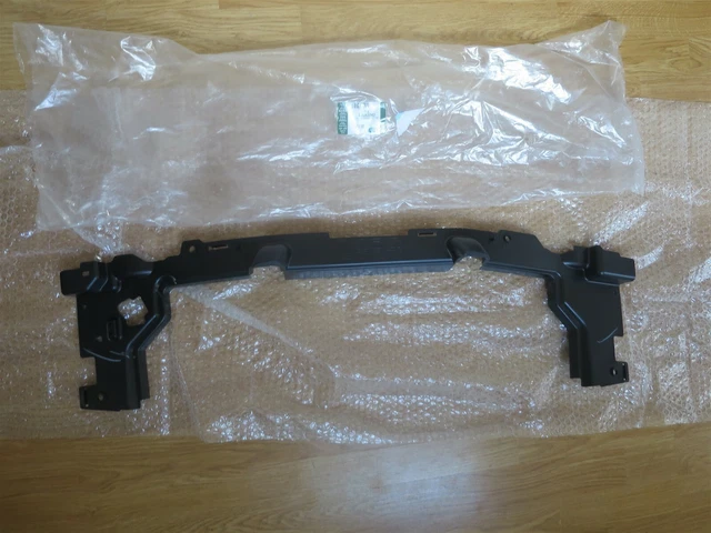 LAND ROVER RANGE Rover Sport 2014 On Upper Radiator Air Deflector ...