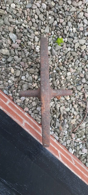 ANTIQUE CAST IRON Wheelbarrow Wheel Old Wooden Wheelbarrow Wheel £47.50 ...