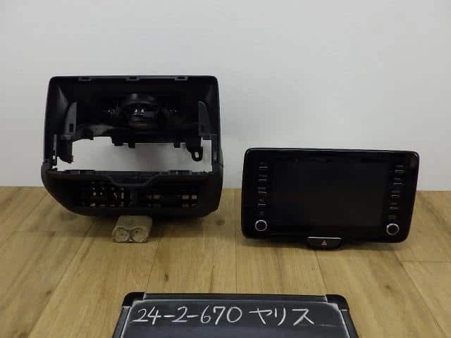 TOYOTA YARIS 2022 5BA-MXPA10 Multi Monitor 86140K0020 [Used ...