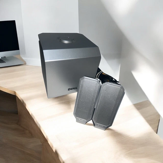 DELL ZYLUX MODEL A525 Multimedia Computer Speakers System . Subwoofer £ ...