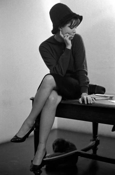 PORTRAIT OF ACTRESS Claudia Cardinale in 1961 OLD PHOTO 2 $9.00 ...