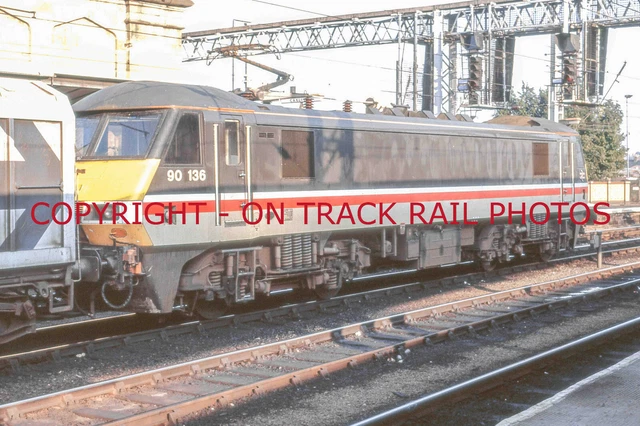 UK RAILWAY PHOTOGRAPH Of Class 90 90136. Rm90-240 £1.70 - PicClick UK