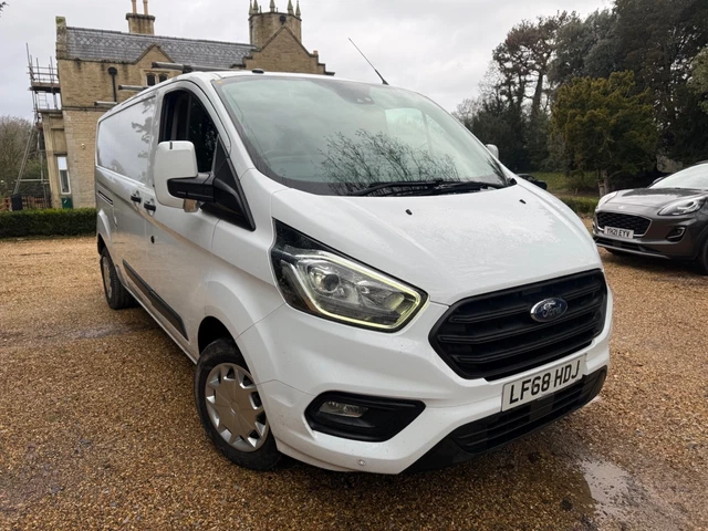 FORD TRANSIT CUSTOM 300 L2 Trend - 2019 (68 Plate) - No Vat £8,495.00 ...