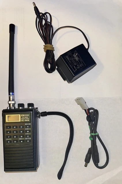 ICOM IC-M5 VHF Marine Radio Telephone Used No Battery AC Wall + DC ...