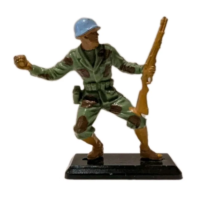 VINTAGE BRITAINS DEETAIL TASK FORCE Series Blue Helmet UN NATO holding ...