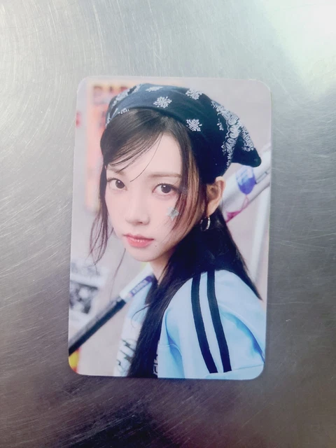 AESPA KARINA PHOTOCARD "SEASON'S GREETINGS 2025" K-POP MD _Official Everline POB £12.73 ...
