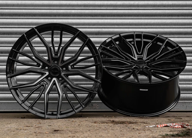 22& RIVIERA RF9 Alloy Wheels - Black Pol - 5x120 - Fits Land Rover ...
