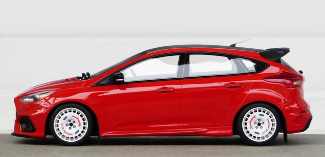 1/18 FORD FOCUS RS 3 mk3 Red otto modified umbau OZ racing wrc custom ...