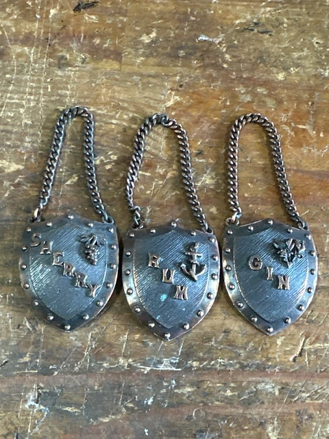 BRONZED METAL DECANTER Bottle Label Tags Shields Gin Rum Sherry Mirella ...