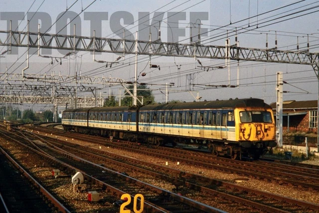 35MM SLIDE BR British Railways EMU Class 305 305507 1994 Crewe Orig £4. ...