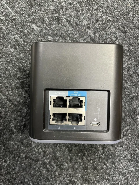 UBIQUITI AIRCUBE ACB-ISP airMAX Home Indoor WiFi 4 PoE Access Point ...