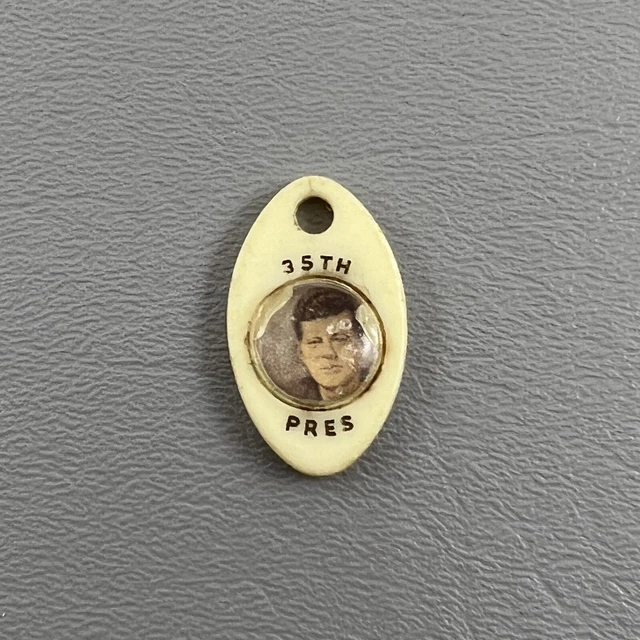 VINTAGE JOHN F Kennedy JFK 35th US President Keychain Fob Made In Hong ...