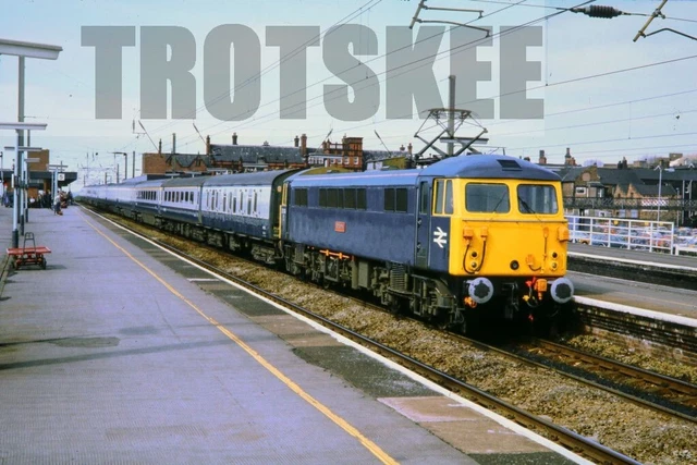 35MM SLIDE BR British Rail Electric Loco Class 87 87004 Wigan 1982 ...