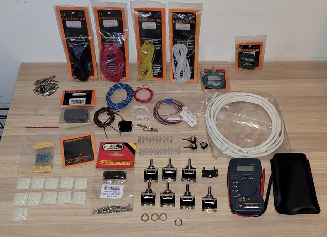 GAUGEMASTER HORNBY PECO? Railway Electrics Joblot Wires Multimeter ...