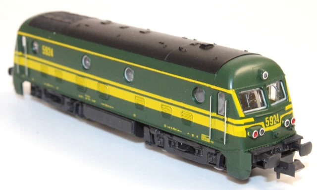ROCO 2156, DIESELLOKOMOTIVE 5924 SNCB, Spur N. Geprüft! EUR 89,00 ...