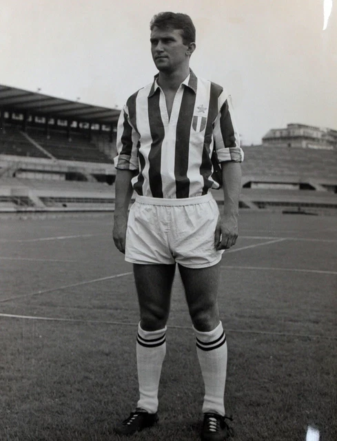 FOTO VINTAGE CALCIO, Juventus, Coramini, 1967, stampa 21 x 27 cm EUR 31 ...