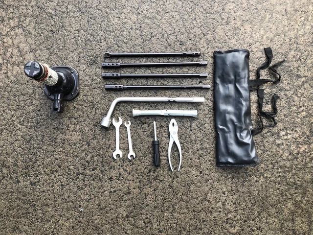 HOLDEN RC COLORADO Jack & Tool Kit Ra Rodeo Lt Ltr 03/03-12/11 Isuzu ...