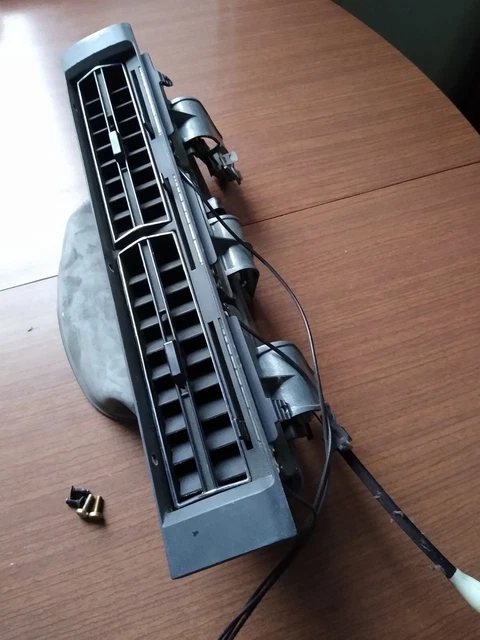 MERCEDES W126 DASH Heater Air Vent Centre Grille 1268310030 300SE 500SE ...