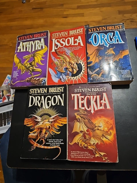 LOT DE 5 livres de poche fantastiques Steven Brust série Vlad Taltos ...