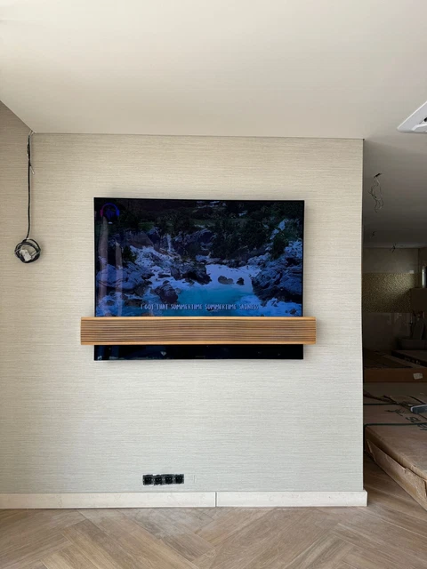 BANG & OLUFSEN BeoVision Eclipse 65" 2nd Gen Wall Bracket With Oak ...