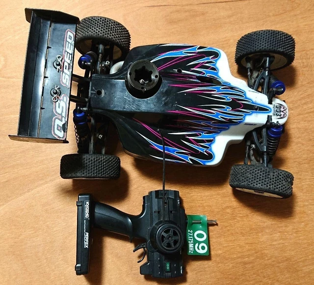 KYOSHO INFERNO 1/8 RC Car Kit High Performance Nitro Off-Road Racing ...