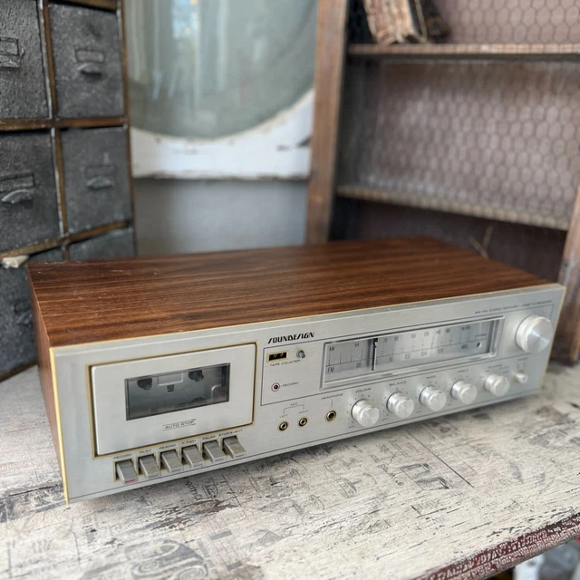 VINTAGE SOUNDESIGN MODEL 5601 AM/FM Stereo Receiver Cassette Recorder ...
