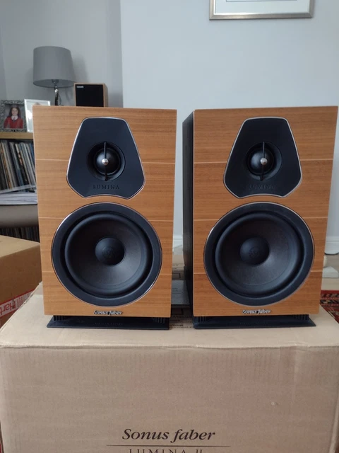 SONUS FABER LUMINA II Bookshelf Speakers Pair Walnut. £746.20 - PicClick UK