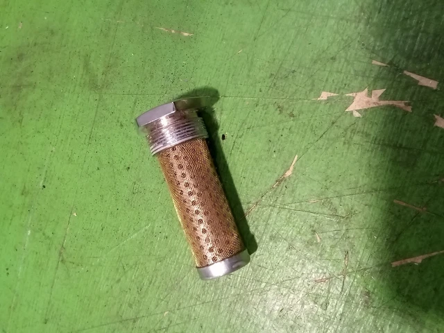 BSA B33 B31 A7 A10 OIL TANK FILTER Indian (DOESN'T FIT BUT IT'S CHEAP ...