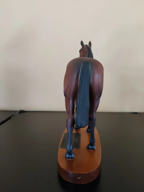 BESWICK MILL REEF Champion Racehorse Rare Matt Bay Connoisseur Model No ...