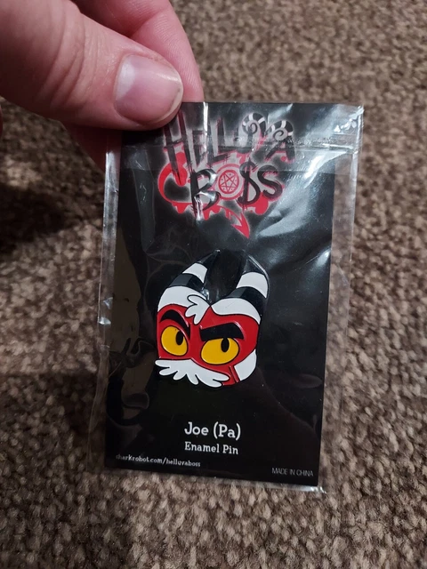HELLUVA BOSS HAZBIN Hotel Joe Pin Badge SharkRobot EUR 14,63 - PicClick IT