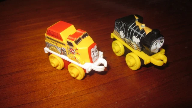 THOMAS TANK ENGINE DC Super Friends MINI Series: Flynn and Edward EUR 9 ...